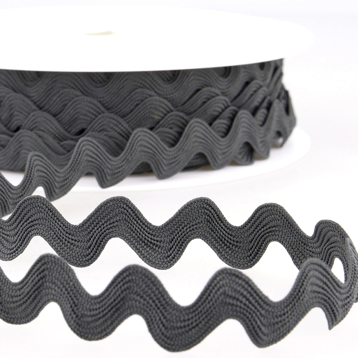 15mm Ric Rac Trim - Dark Grey - Stephanoise – Fabric and Ribbon